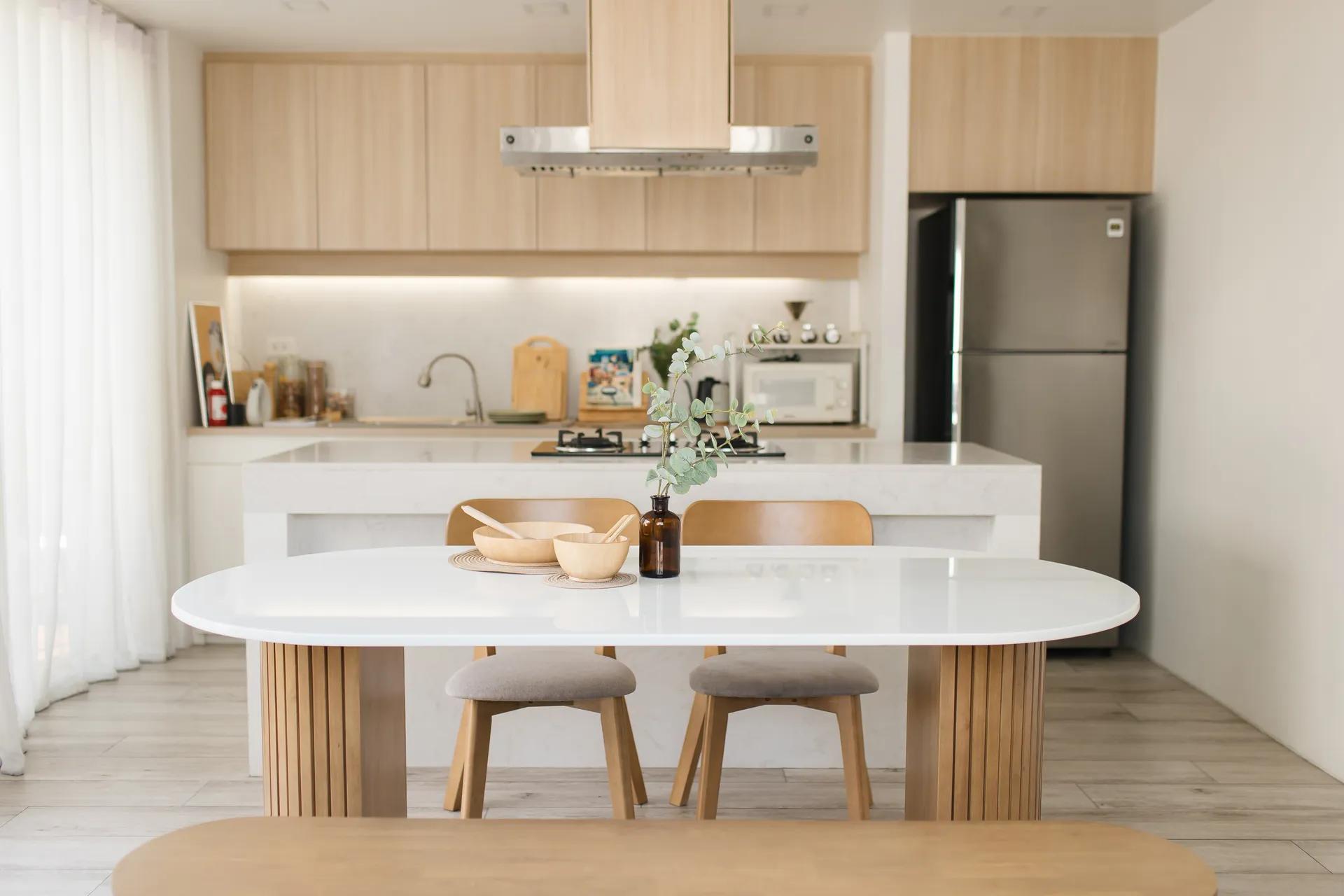 Ren Dining Set - YKS HOME เฟอร์นิเจอร์ไม้จริง สไตล์มินิมอล